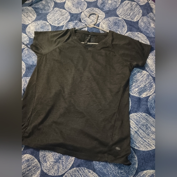 Leg3Nd | Shirts | Leg3nd Tee Shirt | Poshmark